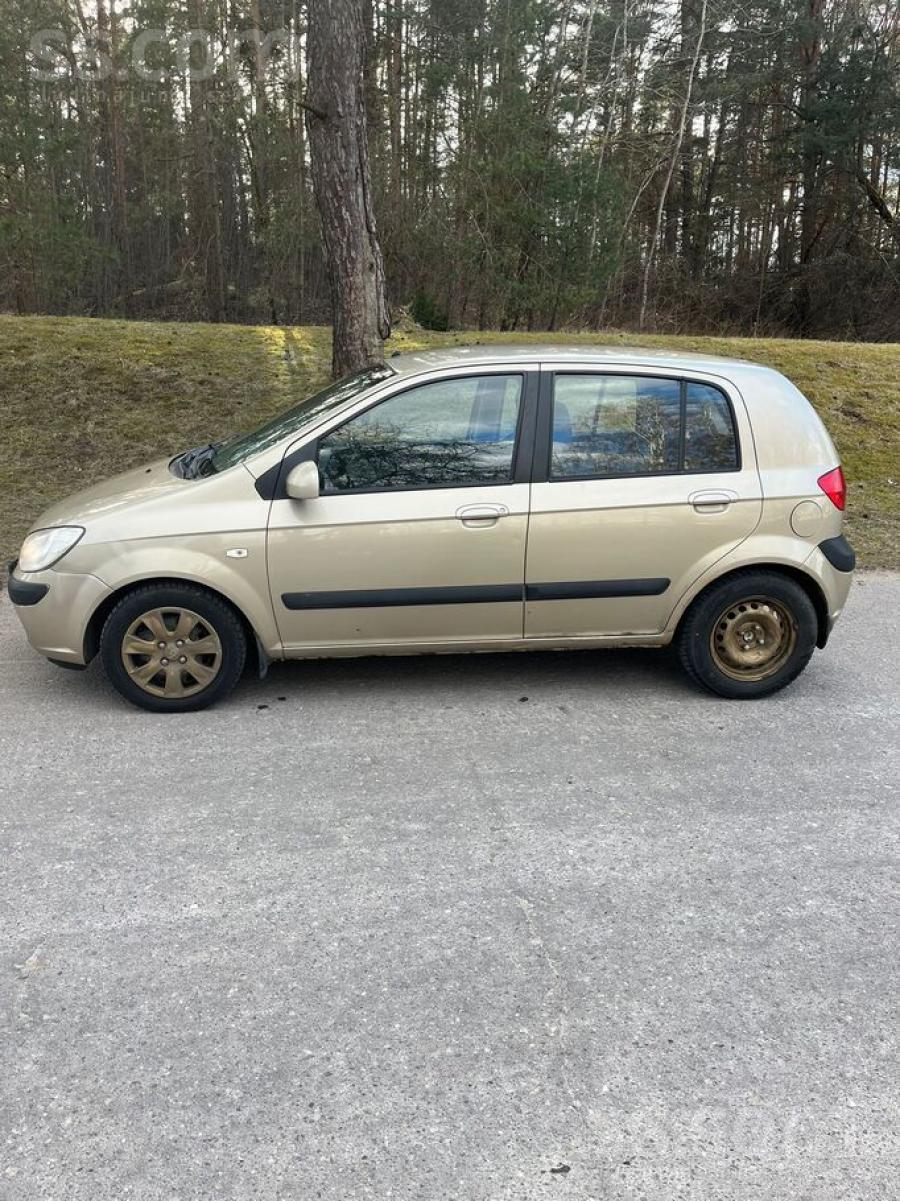 Dzeltens Hyundai Getz 2005 Rīga, ar dzinēja tilpumu 1.40 L un nobraukumu 231 tūkst. km par 950 €, foto 3 vietnē AUTOMOTO.COM.LV