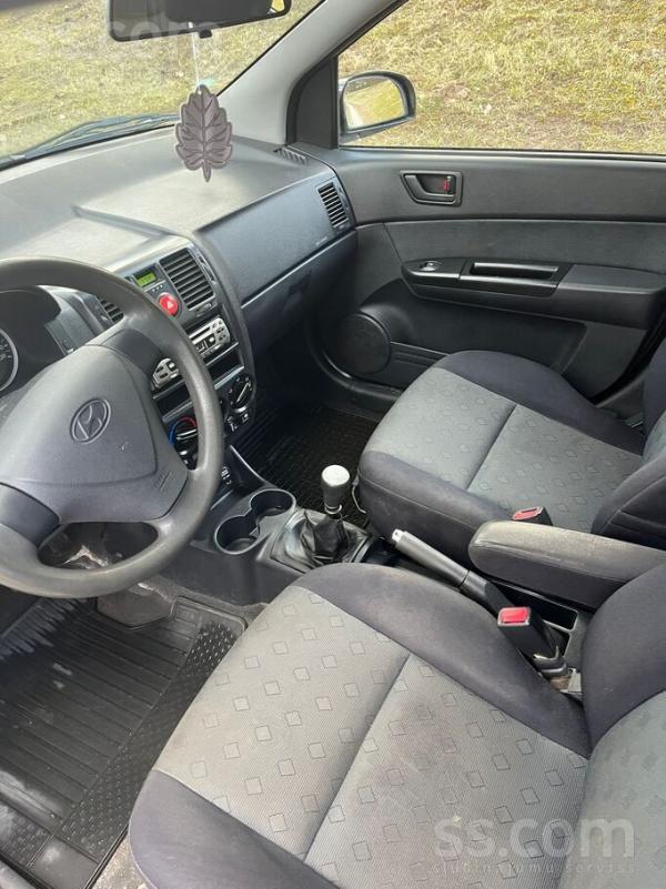 Dzeltens Hyundai Getz 2005 Rīga, ar dzinēja tilpumu 1.40 L un nobraukumu 231 tūkst. km par 950 €, foto 7 vietnē AUTOMOTO.COM.LV