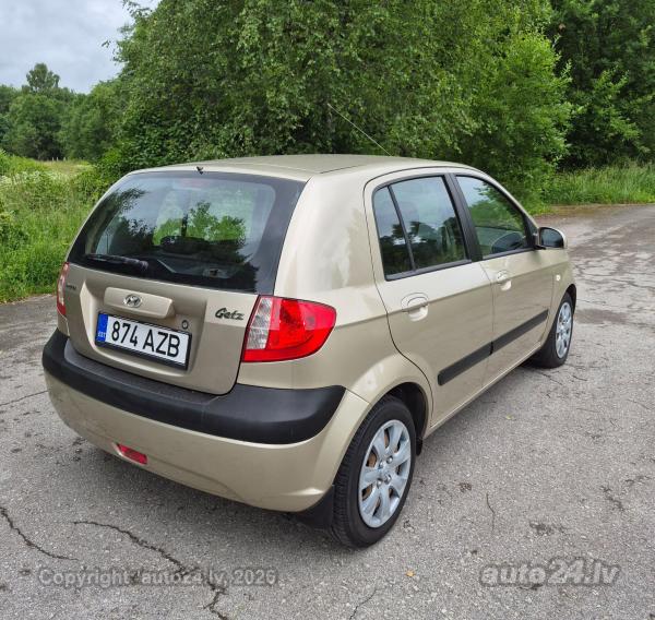 Yellow Hyundai Getz 2006 in Tallinn, with an engine capacity of 1.40 L and mileage of 118 thousand km for 1990 €, photo 5 on AUTOMOTO.COM.LV