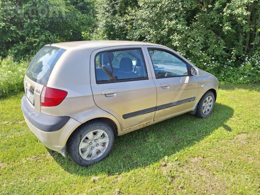 Yellow Hyundai Getz 2008 in Riga, with an engine capacity of 1.50 L and mileage of 270 thousand km for 850 €, photo 3 on AUTOMOTO.COM.LV
