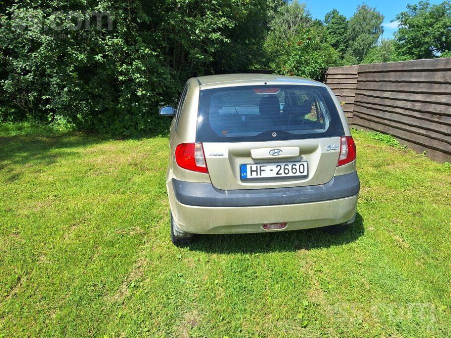 Yellow Hyundai Getz 2008 in Riga, with an engine capacity of 1.50 L and mileage of 270 thousand km for 850 €, photo 5 on AUTOMOTO.COM.LV