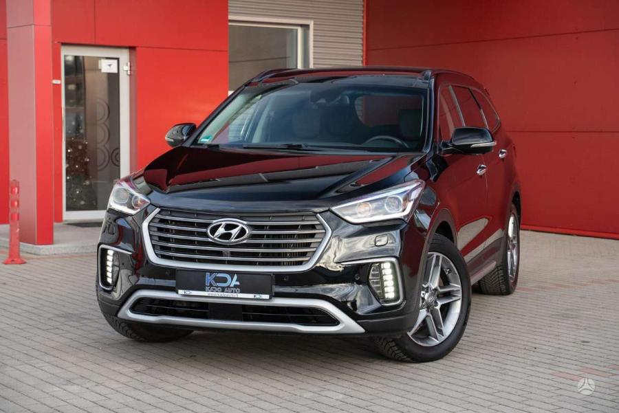 Melns Hyundai Grand Santa Fe 2016 Marijampole, ar dzinēja tilpumu 2.20 L un nobraukumu 154 tūkst. km par 17850 €, foto 6 vietnē AUTOMOTO.COM.LV