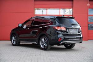 Melns Hyundai Grand Santa Fe 2016 Marijampole, ar dzinēja tilpumu 2.20 L un nobraukumu 154 tūkst. km par 17850 €, foto 9 vietnē AUTOMOTO.COM.LV
