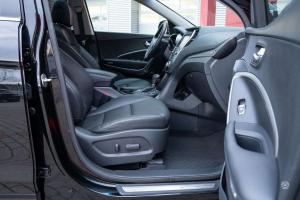 Melns Hyundai Grand Santa Fe 2016 Marijampole, ar dzinēja tilpumu 2.20 L un nobraukumu 154 tūkst. km par 17850 €, foto 39 vietnē AUTOMOTO.COM.LV