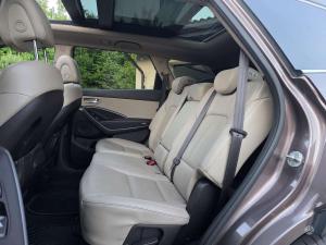 Brūns Hyundai Grand Santa Fe 2015 Utena, ar dzinēja tilpumu 2.20 L un nobraukumu 339 tūkst. km par 6900 €, foto 10 vietnē AUTOMOTO.COM.LV