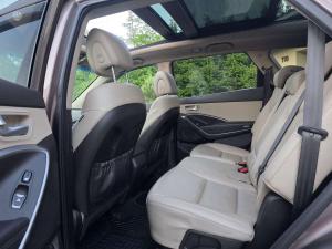 Brūns Hyundai Grand Santa Fe 2015 Utena, ar dzinēja tilpumu 2.20 L un nobraukumu 339 tūkst. km par 6900 €, foto 13 vietnē AUTOMOTO.COM.LV