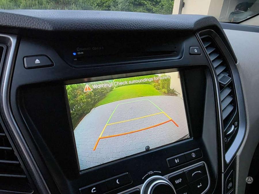 Brūns Hyundai Grand Santa Fe 2015 Utena, ar dzinēja tilpumu 2.20 L un nobraukumu 339 tūkst. km par 6900 €, foto 22 vietnē AUTOMOTO.COM.LV