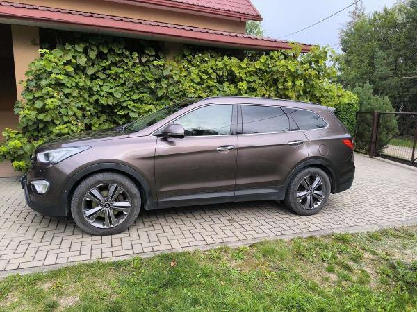 Brūns Hyundai Grand Santa Fe 2015 Viļņa, ar dzinēja tilpumu 2.20 L un nobraukumu 182 tūkst. km par 11500 €, foto 4 vietnē AUTOMOTO.COM.LV