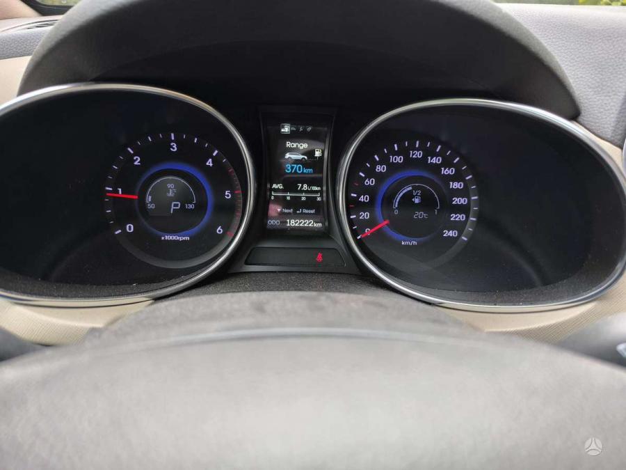 Brūns Hyundai Grand Santa Fe 2015 Viļņa, ar dzinēja tilpumu 2.20 L un nobraukumu 182 tūkst. km par 11500 €, foto 10 vietnē AUTOMOTO.COM.LV