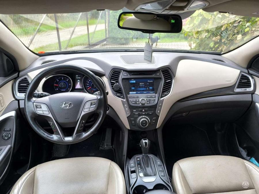 Brūns Hyundai Grand Santa Fe 2015 Viļņa, ar dzinēja tilpumu 2.20 L un nobraukumu 182 tūkst. km par 11500 €, foto 11 vietnē AUTOMOTO.COM.LV