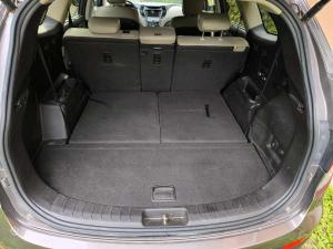 Brown Hyundai Grand Santa Fe 2015 in Vilnius, with an engine capacity of 2.20 L and mileage of 182 thousand km for 11500 €, photo 12 on AUTOMOTO.COM.LV