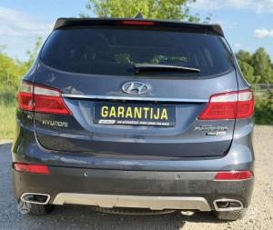 Hyundai Grand Santa Fe 2014 in Siauliai, with an engine capacity of 2.20 L and mileage of 220 thousand km for 15750 €, photo 7 on AUTOMOTO.COM.LV
