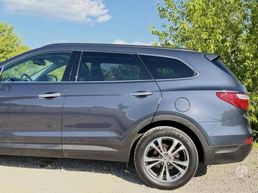 Hyundai Grand Santa Fe 2014 Šauļi, ar dzinēja tilpumu 2.20 L un nobraukumu 220 tūkst. km par 15750 €, foto 13 vietnē AUTOMOTO.COM.LV