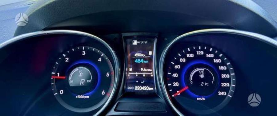 Hyundai Grand Santa Fe 2014 Šauļi, ar dzinēja tilpumu 2.20 L un nobraukumu 220 tūkst. km par 15750 €, foto 39 vietnē AUTOMOTO.COM.LV