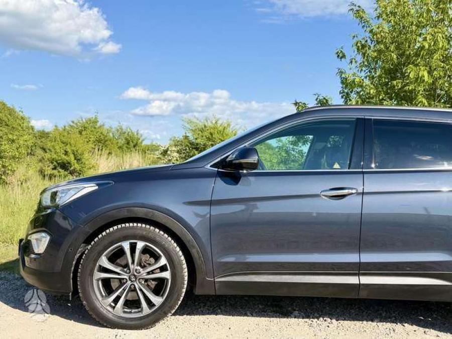 Hyundai Grand Santa Fe 2014 Šauļi, ar dzinēja tilpumu 2.20 L un nobraukumu 220 tūkst. km par 15750 €, foto 12 vietnē AUTOMOTO.COM.LV