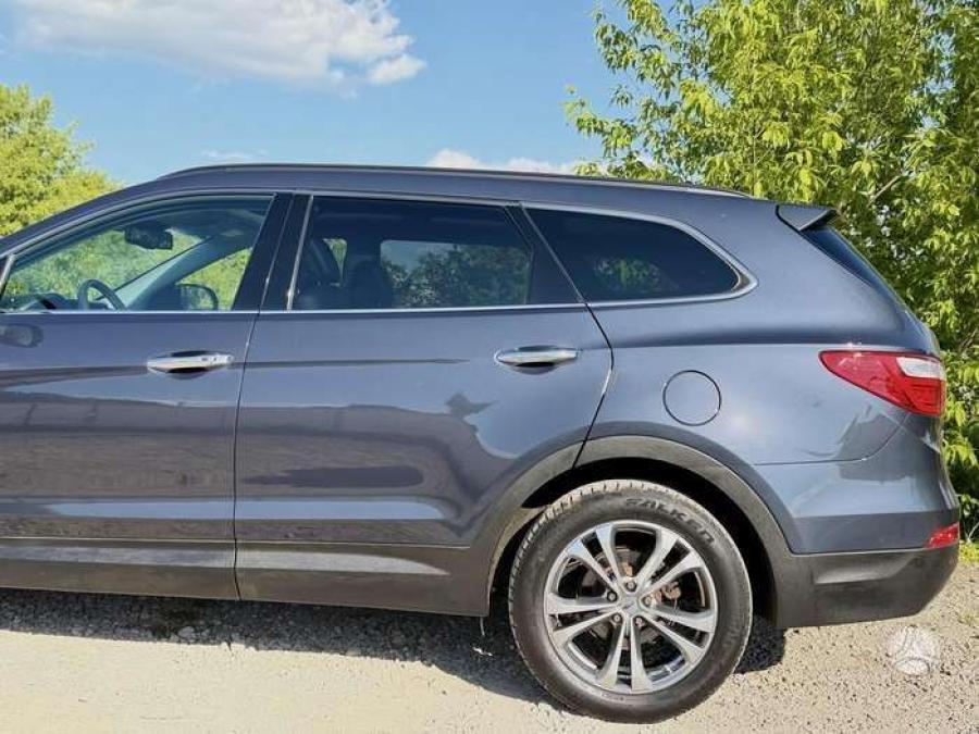 Hyundai Grand Santa Fe 2014 Šauļi, ar dzinēja tilpumu 2.20 L un nobraukumu 220 tūkst. km par 15750 €, foto 13 vietnē AUTOMOTO.COM.LV