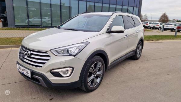 Pelēks Hyundai Grand Santa Fe 2015 Šauļi, ar dzinēja tilpumu 2.20 L un nobraukumu 138 tūkst. km par 13900 €, foto 3 vietnē AUTOMOTO.COM.LV