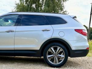Pelēks Hyundai Grand Santa Fe 2015 Šauļi, ar dzinēja tilpumu 2.20 L un nobraukumu 257 tūkst. km par 15450 €, foto 13 vietnē AUTOMOTO.COM.LV