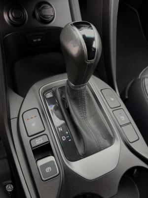 Pelēks Hyundai Grand Santa Fe 2015 Šauļi, ar dzinēja tilpumu 2.20 L un nobraukumu 257 tūkst. km par 15450 €, foto 38 vietnē AUTOMOTO.COM.LV
