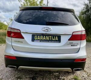 Pelēks Hyundai Grand Santa Fe 2015 Šauļi, ar dzinēja tilpumu 2.20 L un nobraukumu 257 tūkst. km par 15450 €, foto 7 vietnē AUTOMOTO.COM.LV