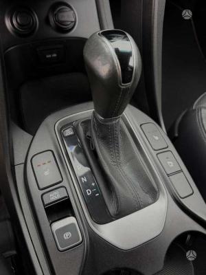 Pelēks Hyundai Grand Santa Fe 2015 Šauļi, ar dzinēja tilpumu 2.20 L un nobraukumu 257 tūkst. km par 15450 €, foto 38 vietnē AUTOMOTO.COM.LV