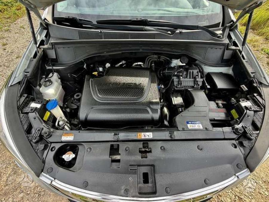 Pelēks Hyundai Grand Santa Fe 2015 Šauļi, ar dzinēja tilpumu 2.20 L un nobraukumu 257 tūkst. km par 15450 €, foto 44 vietnē AUTOMOTO.COM.LV