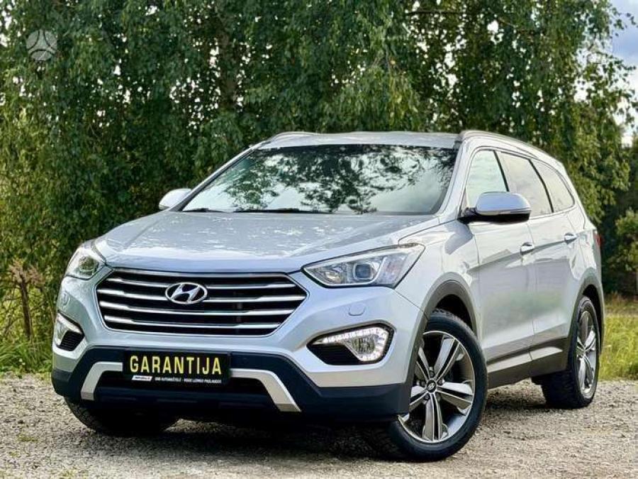 Pelēks Hyundai Grand Santa Fe 2015 Šauļi, ar dzinēja tilpumu 2.20 L un nobraukumu 257 tūkst. km par 15450 €, foto 5 vietnē AUTOMOTO.COM.LV