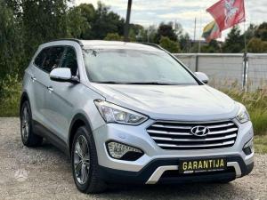 Pelēks Hyundai Grand Santa Fe 2015 Šauļi, ar dzinēja tilpumu 2.20 L un nobraukumu 257 tūkst. km par 15450 €, foto 20 vietnē AUTOMOTO.COM.LV