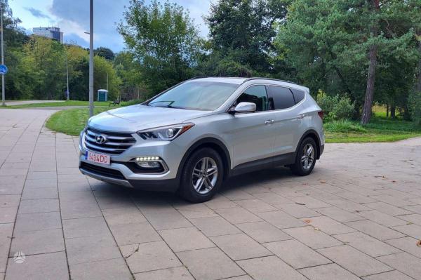 Pelēks Hyundai Grand Santa Fe 2018 Viļņa, ar dzinēja tilpumu 2.40 L un nobraukumu 86 tūkst. km par 14800 €, foto 1 vietnē AUTOMOTO.COM.LV