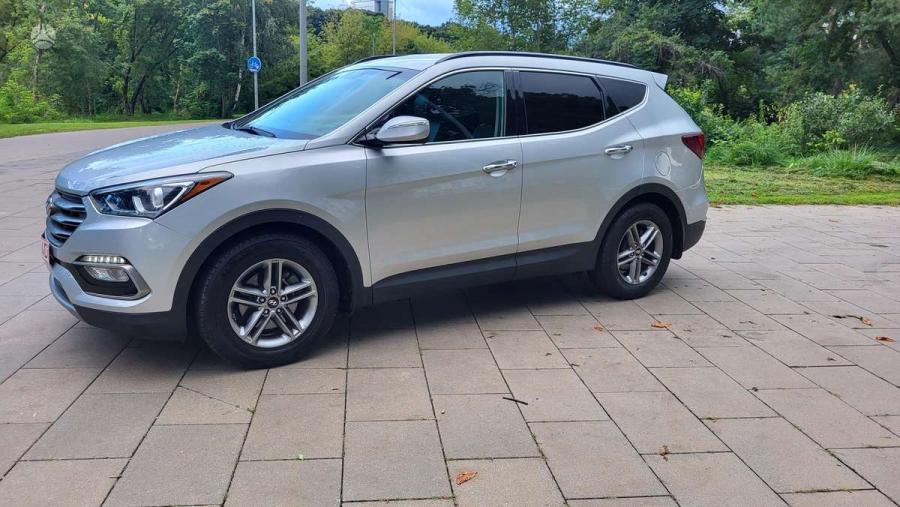 Pelēks Hyundai Grand Santa Fe 2018 Viļņa, ar dzinēja tilpumu 2.40 L un nobraukumu 86 tūkst. km par 14800 €, foto 6 vietnē AUTOMOTO.COM.LV