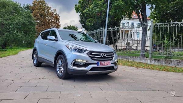 Pelēks Hyundai Grand Santa Fe 2018 Viļņa, ar dzinēja tilpumu 2.40 L un nobraukumu 86 tūkst. km par 14800 €, foto 8 vietnē AUTOMOTO.COM.LV