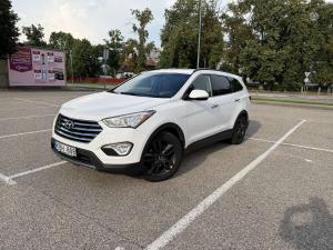 White Hyundai Grand Santa Fe 2014 in Marijampole, with an engine capacity of 3.34 L and mileage of 152 thousand km for 10200 €, photo  on AUTOMOTO.COM.LV