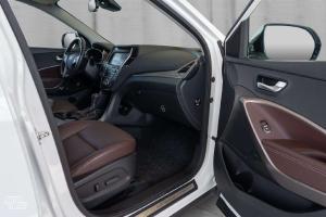 Balts Hyundai Grand Santa Fe 2017 Marijampole, ar dzinēja tilpumu 2.20 L un nobraukumu 88 tūkst. km par 20850 €, foto 34 vietnē AUTOMOTO.COM.LV