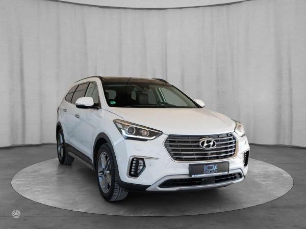 Balts Hyundai Grand Santa Fe 2017 Marijampole, ar dzinēja tilpumu 2.20 L un nobraukumu 88 tūkst. km par 20850 €, foto 2 vietnē AUTOMOTO.COM.LV