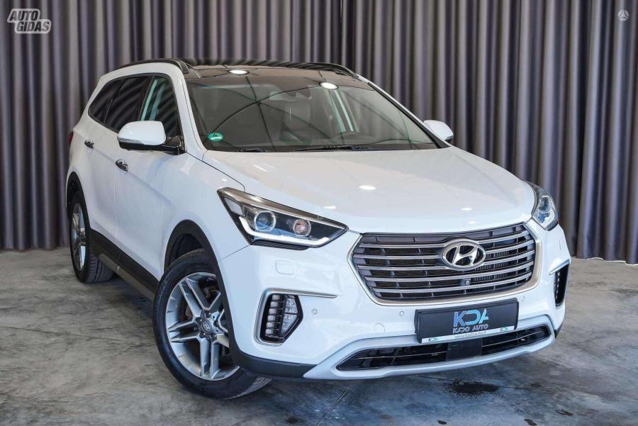 White Hyundai Grand Santa Fe 2017 in Marijampole, with an engine capacity of 2.20 L and mileage of 88 thousand km for 20850 €, photo 3 on AUTOMOTO.COM.LV