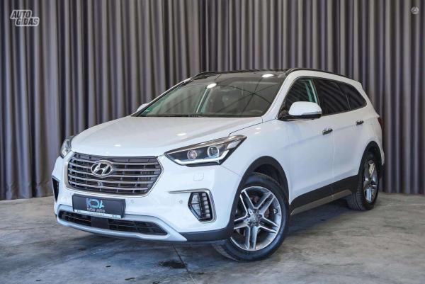 White Hyundai Grand Santa Fe 2017 in Marijampole, with an engine capacity of 2.20 L and mileage of 88 thousand km for 20850 €, photo 5 on AUTOMOTO.COM.LV