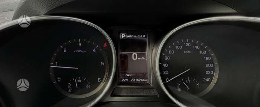 Balts Hyundai Grand Santa Fe 2017 Šauļi, ar dzinēja tilpumu 2.20 L un nobraukumu 232 tūkst. km par 17999 €, foto 54 vietnē AUTOMOTO.COM.LV