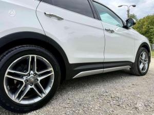 Balts Hyundai Grand Santa Fe 2017 Šauļi, ar dzinēja tilpumu 2.20 L un nobraukumu 232 tūkst. km par 17999 €, foto 25 vietnē AUTOMOTO.COM.LV