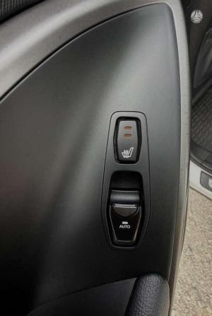 Balts Hyundai Grand Santa Fe 2017 Šauļi, ar dzinēja tilpumu 2.20 L un nobraukumu 232 tūkst. km par 17999 €, foto 50 vietnē AUTOMOTO.COM.LV