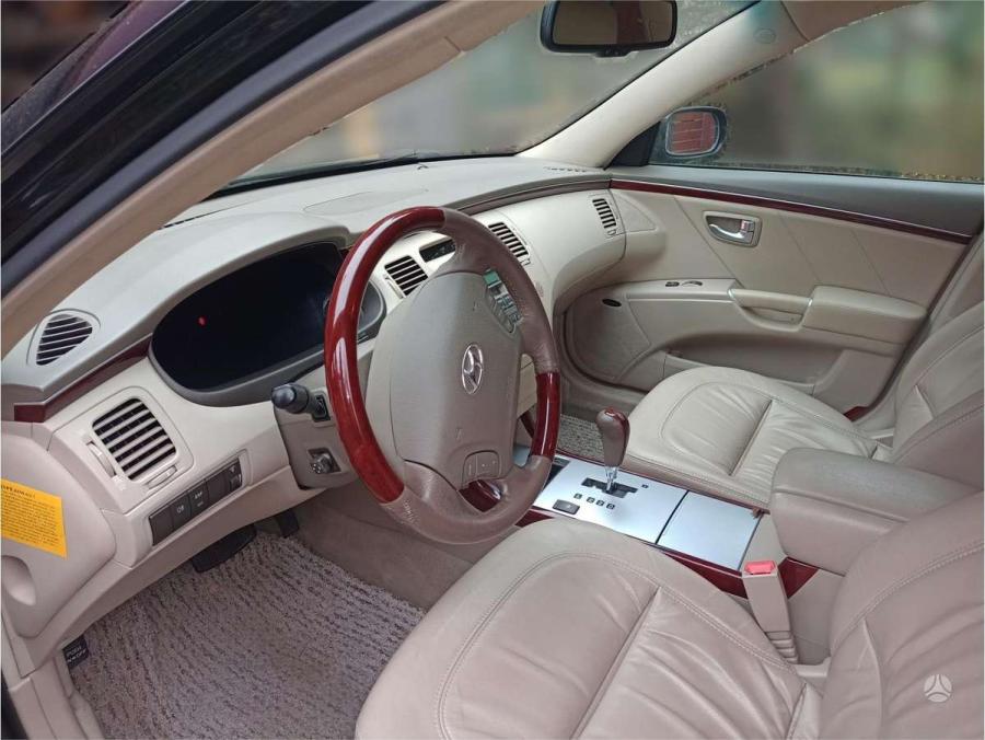 Melns Hyundai Grandeur 2007 Viļņa, ar dzinēja tilpumu 3.34 L un nobraukumu 160 tūkst. km par 2999 €, foto 1 vietnē AUTOMOTO.COM.LV