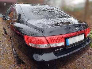 Melns Hyundai Grandeur 2007 Viļņa, ar dzinēja tilpumu 3.34 L un nobraukumu 160 tūkst. km par 2999 €, foto 8 vietnē AUTOMOTO.COM.LV
