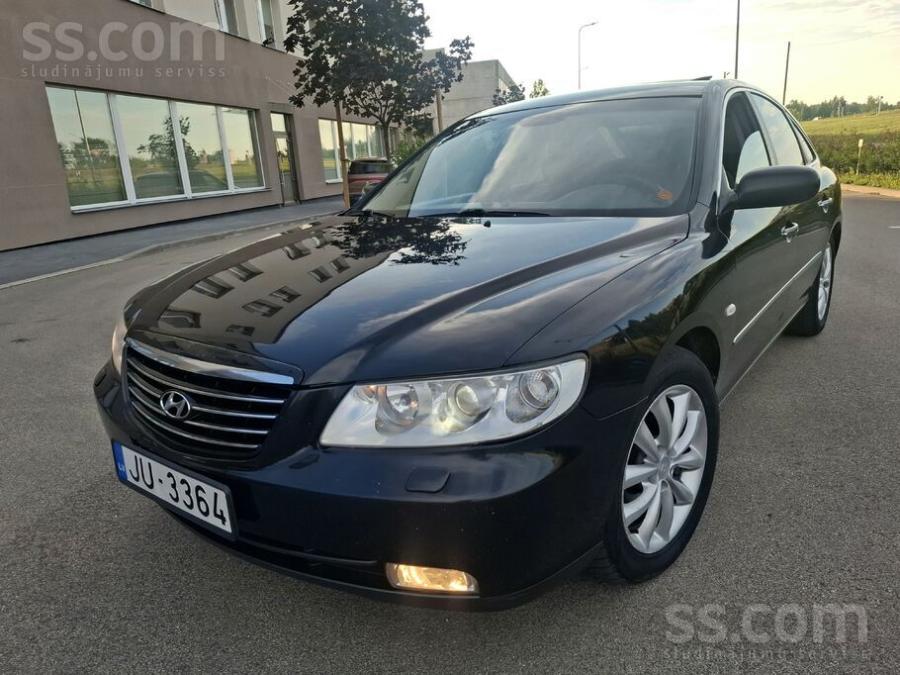 Melns Hyundai Grandeur 2010 Daugavpils, ar dzinēja tilpumu 2.20 L un nobraukumu 292 tūkst. km par 3400 €, foto 1 vietnē AUTOMOTO.COM.LV
