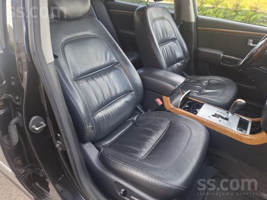Melns Hyundai Grandeur 2010 Daugavpils, ar dzinēja tilpumu 2.20 L un nobraukumu 292 tūkst. km par 3400 €, foto 16 vietnē AUTOMOTO.COM.LV