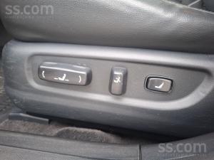 Melns Hyundai Grandeur 2010 Daugavpils, ar dzinēja tilpumu 2.20 L un nobraukumu 292 tūkst. km par 3400 €, foto 20 vietnē AUTOMOTO.COM.LV