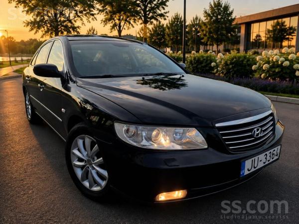 Melns Hyundai Grandeur 2010 Daugavpils, ar dzinēja tilpumu 2.20 L un nobraukumu 293 tūkst. km par 2500 €, foto 3 vietnē AUTOMOTO.COM.LV