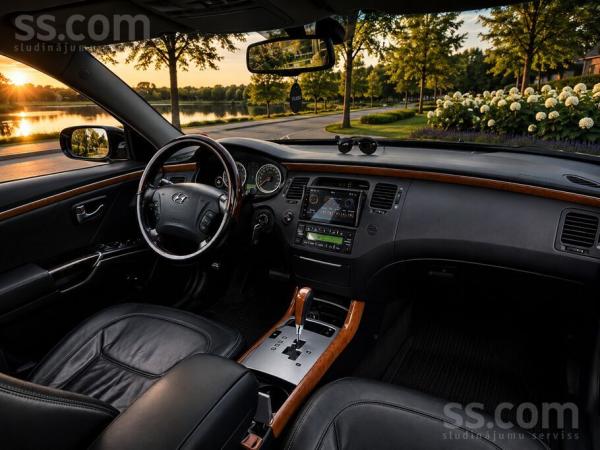 Melns Hyundai Grandeur 2010 Daugavpils, ar dzinēja tilpumu 2.20 L un nobraukumu 293 tūkst. km par 2500 €, foto 5 vietnē AUTOMOTO.COM.LV