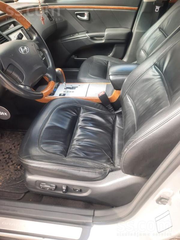 Hyundai Grandeur 2007 in Dobele, with an engine capacity of 2.20 L and mileage of 250 thousand km for 3800 €, photo 9 on AUTOMOTO.COM.LV