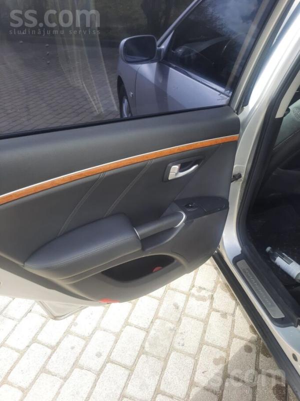 Hyundai Grandeur 2007 in Dobele, with an engine capacity of 2.20 L and mileage of 250 thousand km for 3800 €, photo 10 on AUTOMOTO.COM.LV