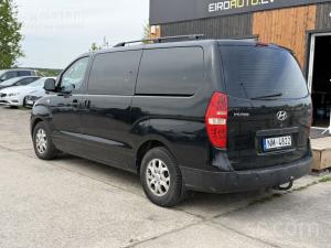 Black Hyundai H-1 2010 in Riga, with an engine capacity of 2.50 L and mileage of 334 thousand km for 4500 €, photo 12 on AUTOMOTO.COM.LV