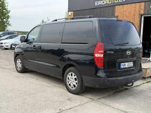 Melns Hyundai H-1 2010 Rīga, ar dzinēja tilpumu 2.50 L un nobraukumu 334 tūkst. km par 4500 €, foto 14 vietnē AUTOMOTO.COM.LV